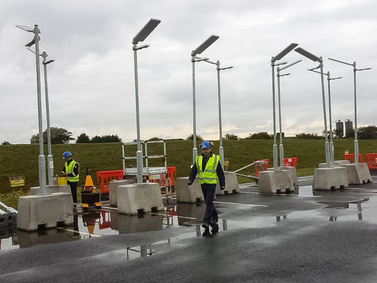 Smart Car Park Light Systems in the UK | LEADSUN